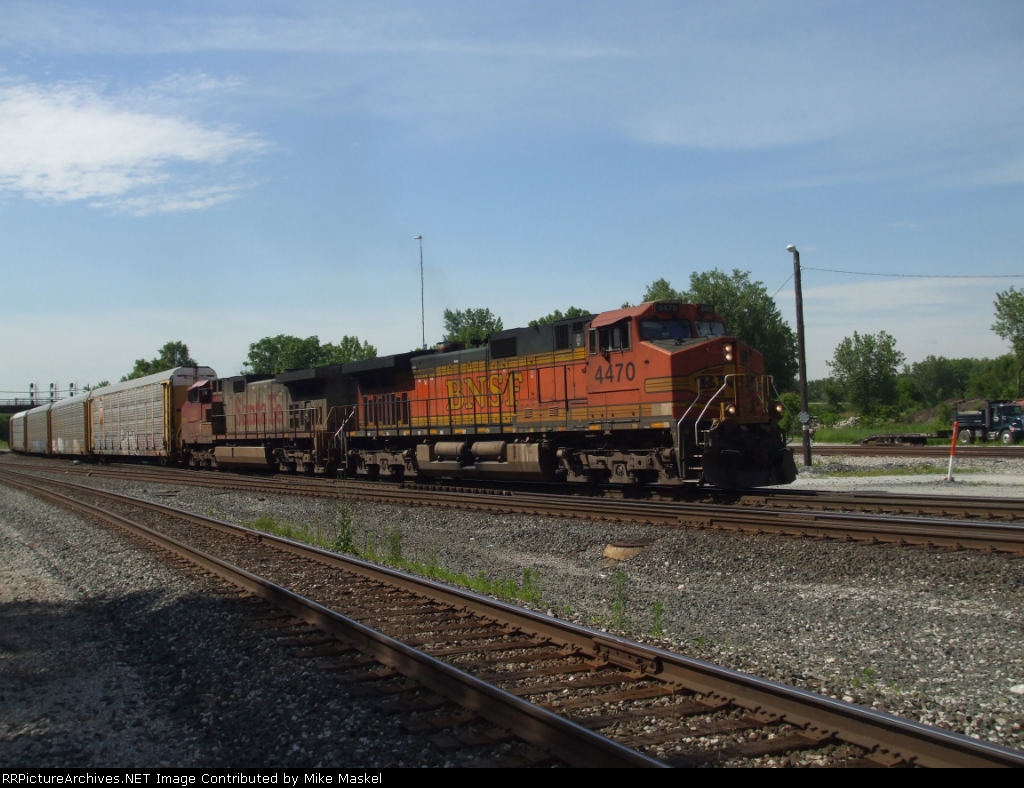 BNSF 4470